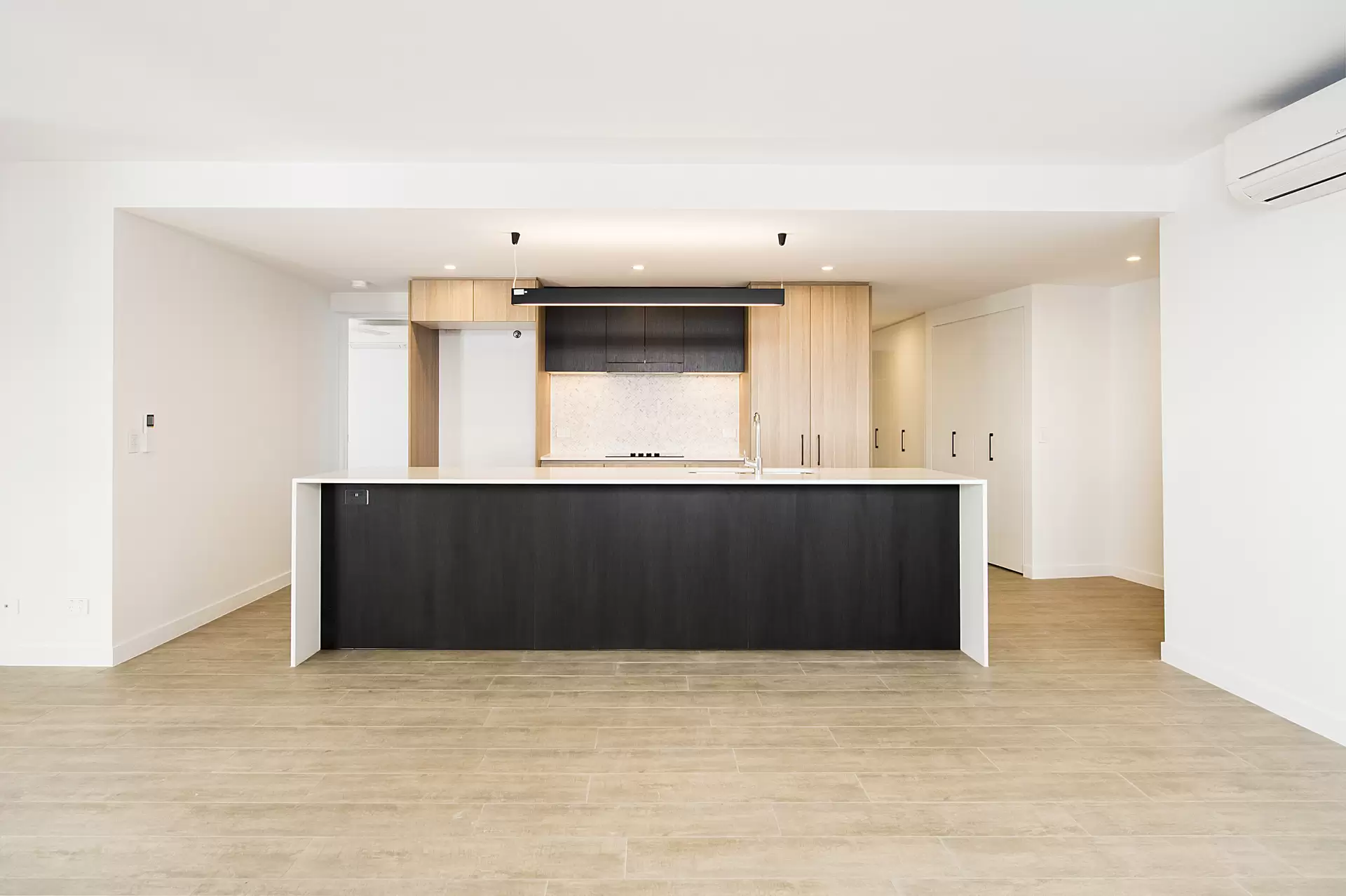 205/147 Sir Fred Schonell Drive, St Lucia QLD 4067 - Leased by Mosaic ...